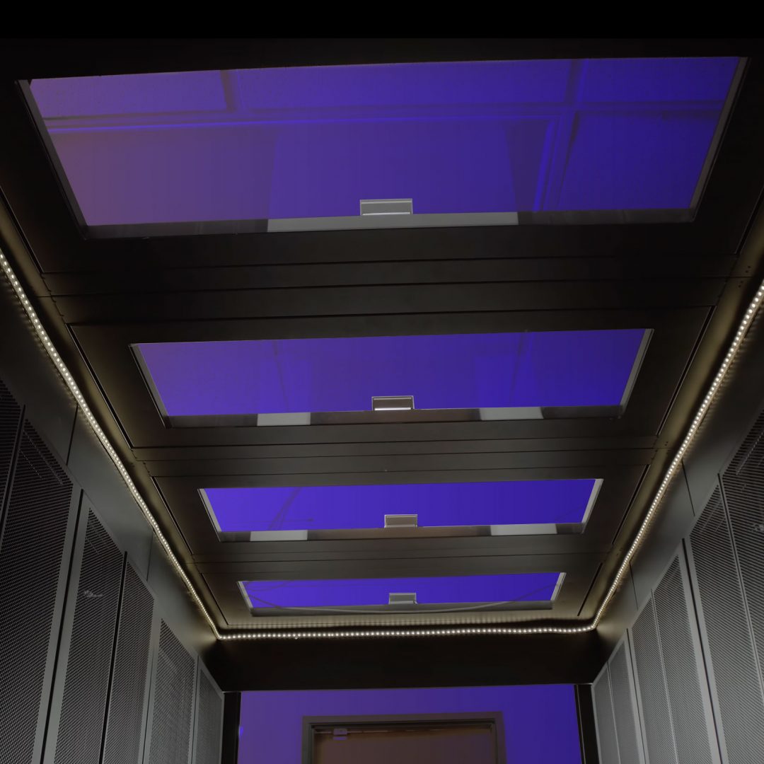 Data Center Aisle Containment Solutions | HAC & CAC | Enconnex