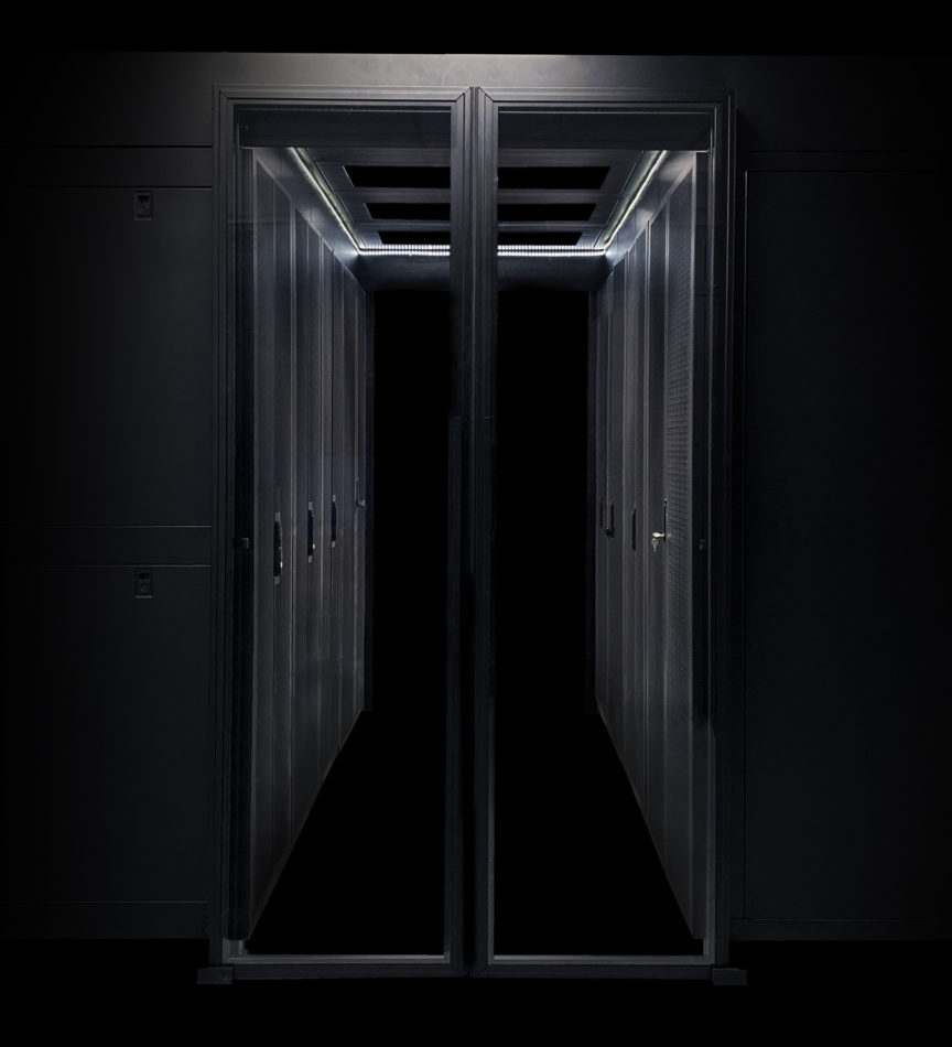 Data Center Aisle Containment Solutions | HAC & CAC | Enconnex